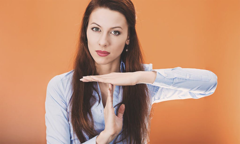 Effective Communication: Body Language Course | John Academy